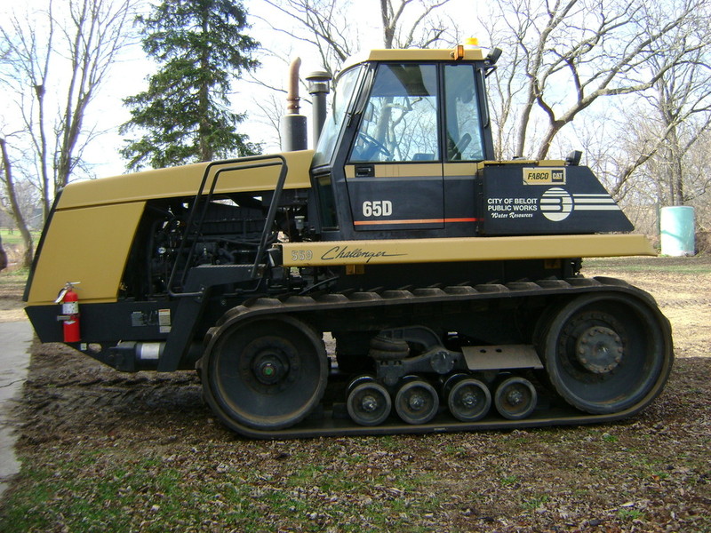 WIP Projekt Caterpillar D65 | modhoster.de